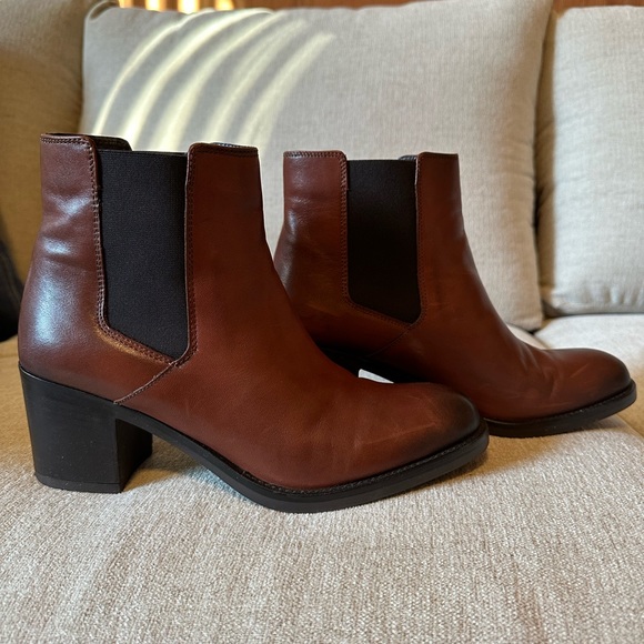 Clarks | Shoes | Clarks Mascarpone Bay Womens Leather Chelsea Boots ...